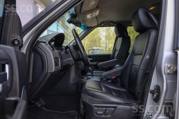 Dzeltens Land Rover Discovery 2005 Rīga, ar dzinēja tilpumu 2.70 L un nobraukumu 0 tūkst. km par 3495 €, foto 8 vietnē AUTOMOTO.COM.LV
