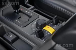 Dzeltens Land Rover Discovery 2005 Rīga, ar dzinēja tilpumu 2.70 L un nobraukumu 0 tūkst. km par 3495 €, foto 12 vietnē AUTOMOTO.COM.LV