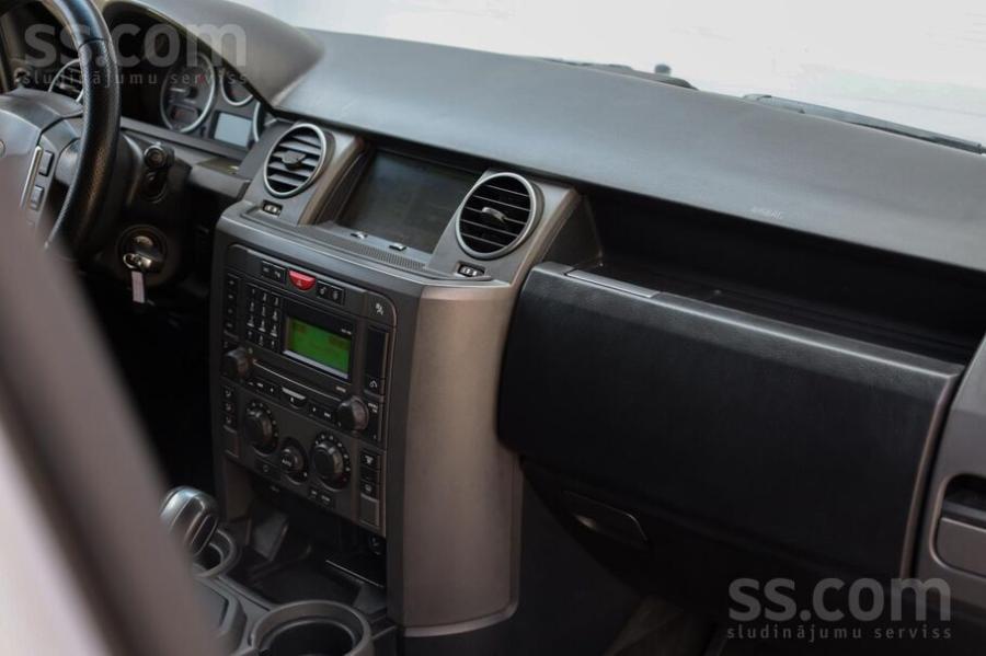 Dzeltens Land Rover Discovery 2005 Rīga, ar dzinēja tilpumu 2.70 L un nobraukumu 0 tūkst. km par 3495 €, foto 17 vietnē AUTOMOTO.COM.LV