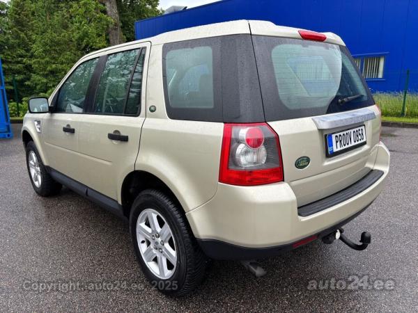 Smilšu krāsa Land Rover Freelander 2009 Paide, ar dzinēja tilpumu 2.20 L un nobraukumu 248 tūkst. km par 6990 €, foto 4 vietnē AUTOMOTO.COM.LV