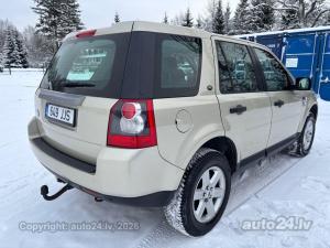 Smilšu krāsa Land Rover Freelander 2009 Paide, ar dzinēja tilpumu 2.20 L un nobraukumu 259 tūkst. km par 6590 €, foto 5 vietnē AUTOMOTO.COM.LV