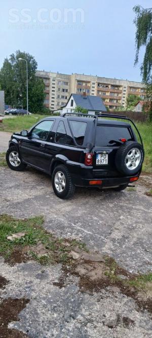 Melns Land Rover Freelander 1999 Kuldīga, ar dzinēja tilpumu 1.80 L un nobraukumu 301 tūkst. km par 1970 €, foto 5 vietnē AUTOMOTO.COM.LV