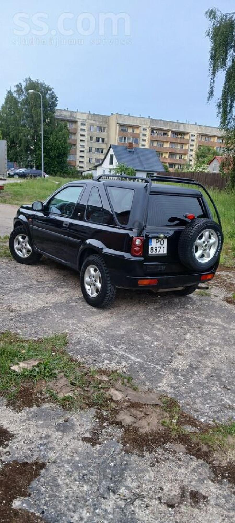 Melns Land Rover Freelander 1999 Kuldīga, ar dzinēja tilpumu 1.80 L un nobraukumu 301 tūkst. km par 1970 €, foto 5 vietnē AUTOMOTO.COM.LV