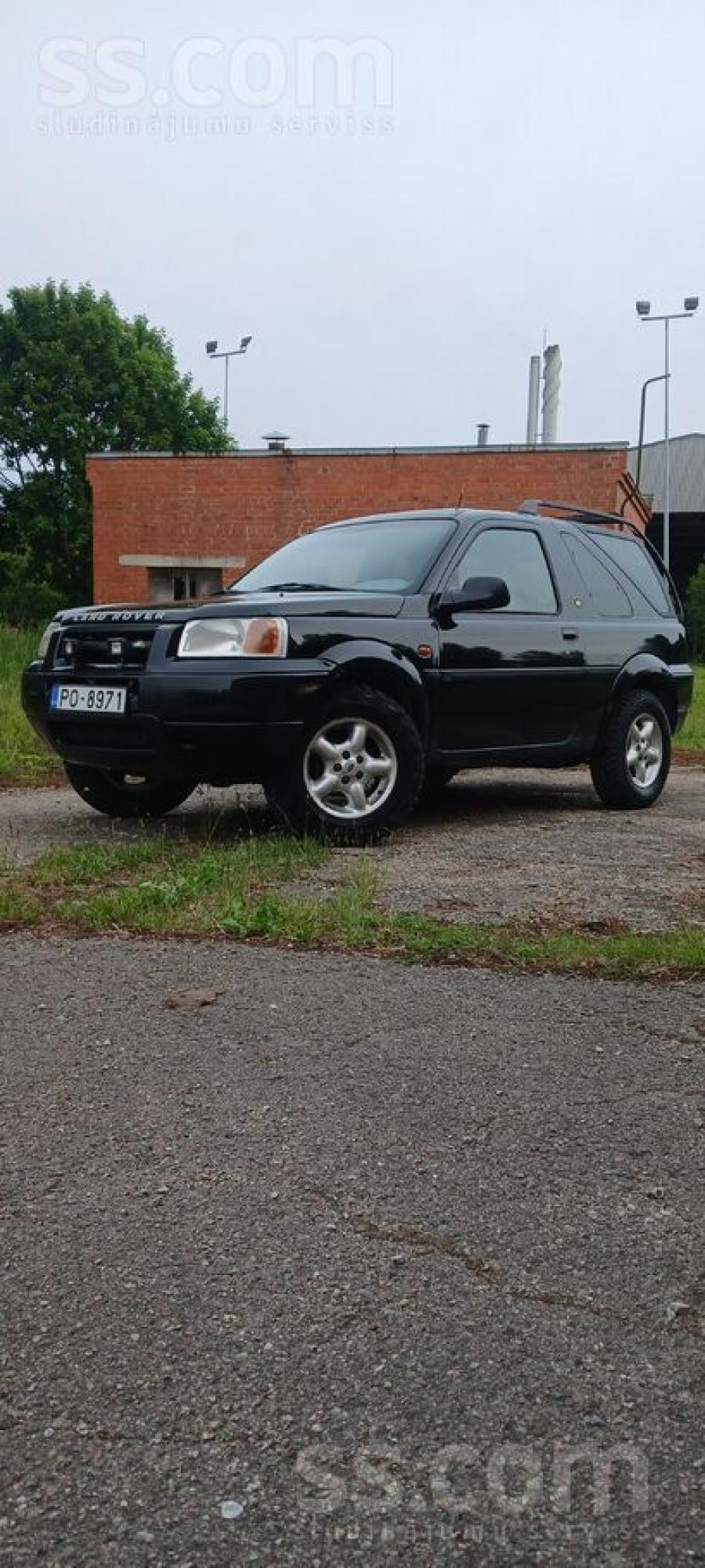 Melns Land Rover Freelander 1999 Kuldīga, ar dzinēja tilpumu 1.80 L un nobraukumu 301 tūkst. km par 1970 €, foto 10 vietnē AUTOMOTO.COM.LV