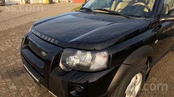 Melns Land Rover Freelander 2006 Liepāja, ar dzinēja tilpumu 2.00 L un nobraukumu 332 tūkst. km par 4400 €, foto 9 vietnē AUTOMOTO.COM.LV