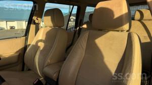 Melns Land Rover Freelander 2006 Liepāja, ar dzinēja tilpumu 2.00 L un nobraukumu 332 tūkst. km par 4400 €, foto 12 vietnē AUTOMOTO.COM.LV