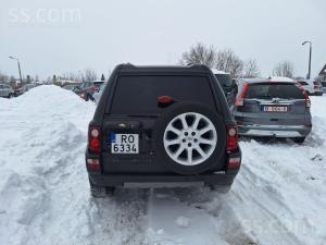 Melns Land Rover Freelander 2006 Daugavpils, ar dzinēja tilpumu 2.00 L un nobraukumu 0 tūkst. km par 5400 €, foto 7 vietnē AUTOMOTO.COM.LV