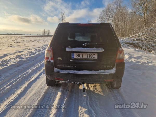 Black Land Rover Freelander 2007 in Tartu, with an engine capacity of 2.20 L and mileage of 267 thousand km for 4200 €, photo 5 on AUTOMOTO.COM.LV