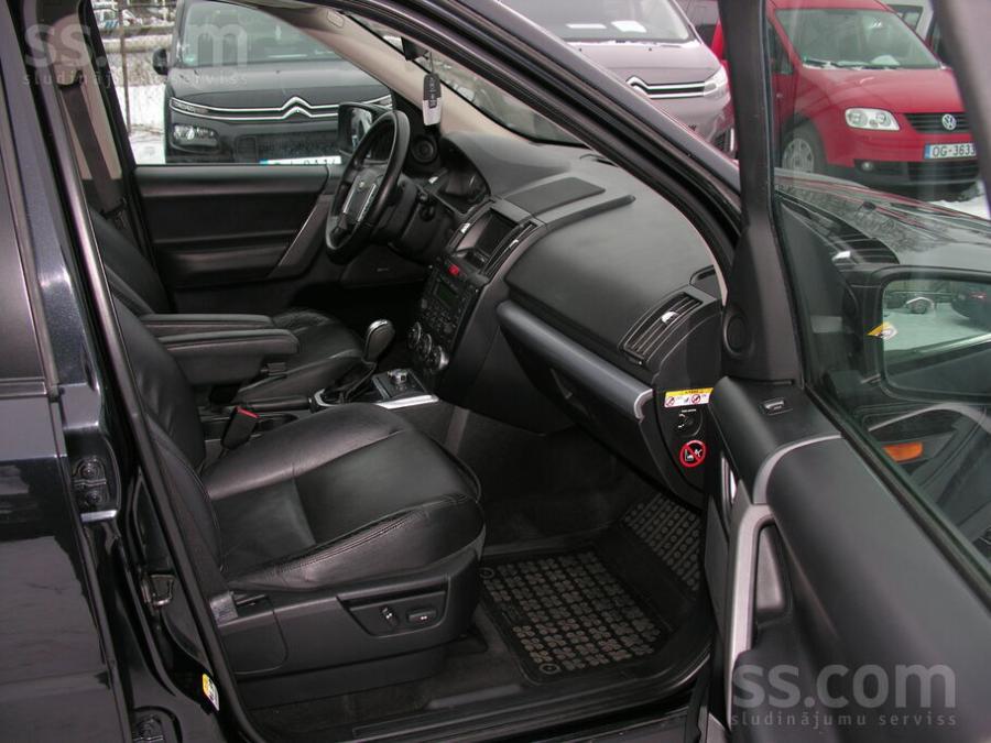 Black Land Rover Freelander 2007 in Riga, with an engine capacity of 2.20 L and mileage of 0 thousand km for 5450 €, photo 7 on AUTOMOTO.COM.LV