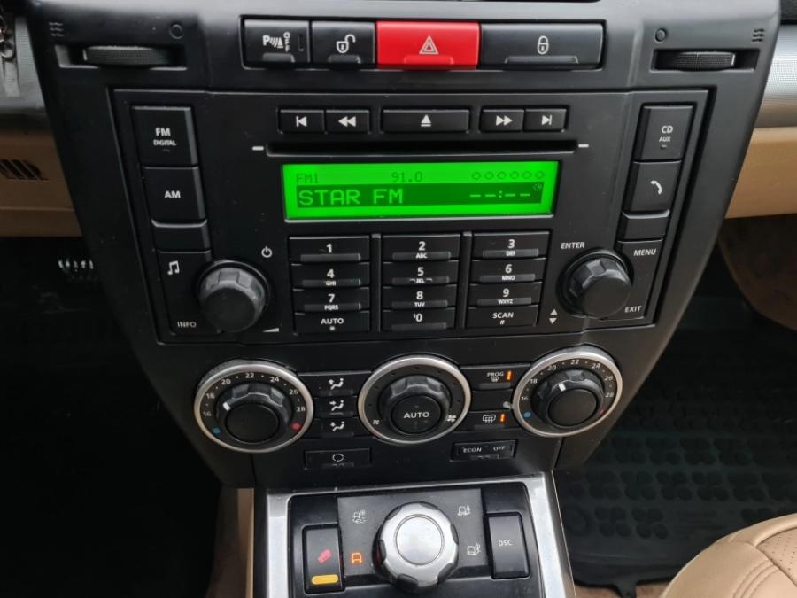 Melns Land Rover Freelander 2007 Rīga, ar dzinēja tilpumu 2.20 L un nobraukumu 321 tūkst. km par 4490 €, foto 6 vietnē AUTOMOTO.COM.LV