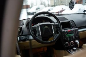 Melns Land Rover Freelander 2007 Rīga, ar dzinēja tilpumu 2.20 L un nobraukumu 321 tūkst. km par 4490 €, foto 22 vietnē AUTOMOTO.COM.LV