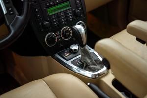 Melns Land Rover Freelander 2007 Rīga, ar dzinēja tilpumu 2.20 L un nobraukumu 321 tūkst. km par 4490 €, foto 25 vietnē AUTOMOTO.COM.LV