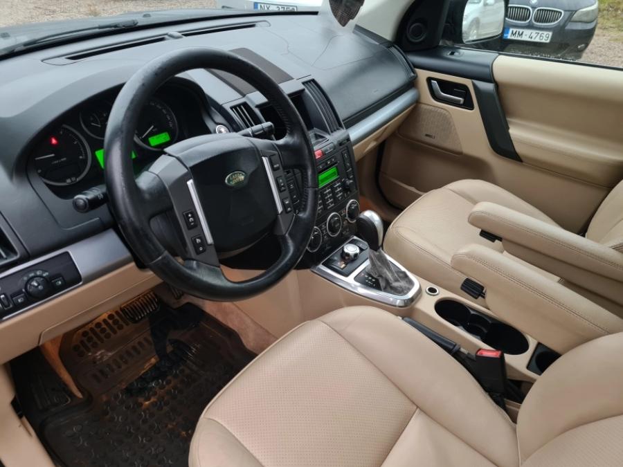 Melns Land Rover Freelander 2007 Rīga, ar dzinēja tilpumu 2.20 L un nobraukumu 321 tūkst. km par 4490 €, foto 37 vietnē AUTOMOTO.COM.LV