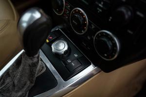 Melns Land Rover Freelander 2007 Rīga, ar dzinēja tilpumu 2.20 L un nobraukumu 321 tūkst. km par 4490 €, foto 44 vietnē AUTOMOTO.COM.LV