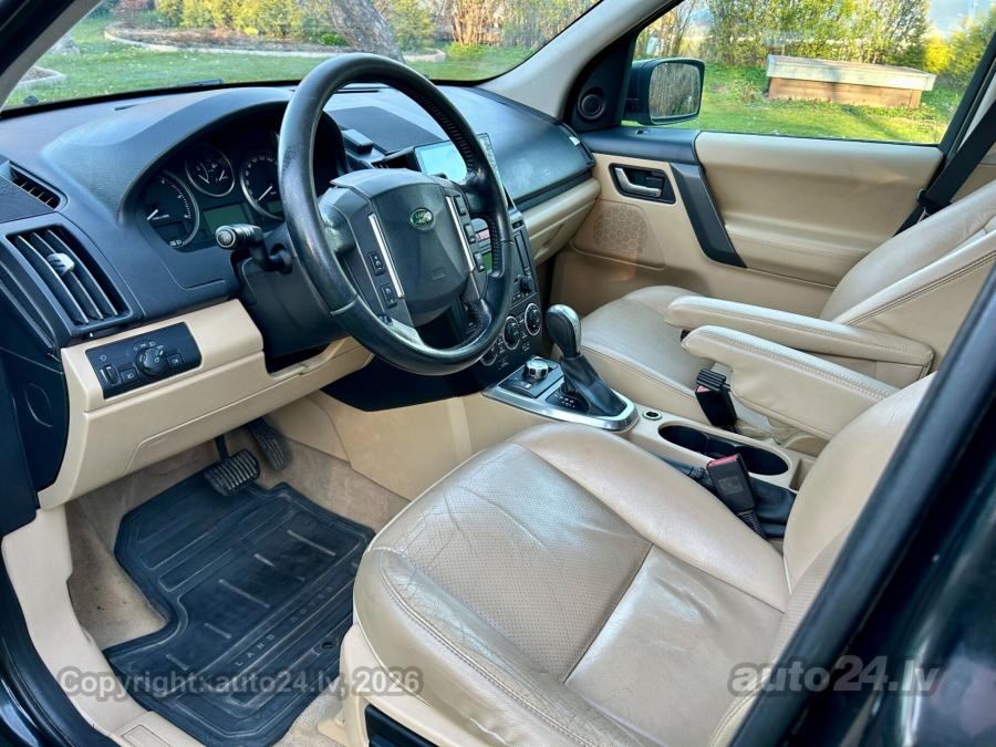 Black Land Rover Freelander 2008 in Tartu, with an engine capacity of 2.20 L and mileage of 223 thousand km for 4500 €, photo 5 on AUTOMOTO.COM.LV