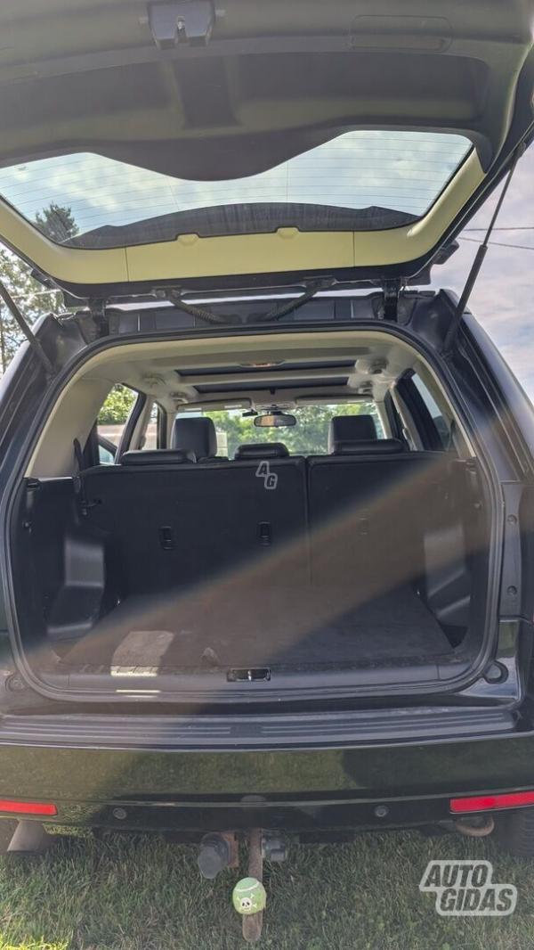 Black Land Rover Freelander 2008 in Kaunas, with an engine capacity of 2.20 L and mileage of 330 thousand km for 2200 €, photo 9 on AUTOMOTO.COM.LV