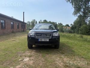 Melns Land Rover Freelander 2008 Cēsis, ar dzinēja tilpumu 2.20 L un nobraukumu 303 tūkst. km par 3800 €, foto 6 vietnē AUTOMOTO.COM.LV