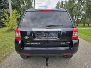 Black Land Rover Freelander 2008 in Utena, with an engine capacity of 2.20 L and mileage of 211 thousand km for 3899 €, photo 10 on AUTOMOTO.COM.LV