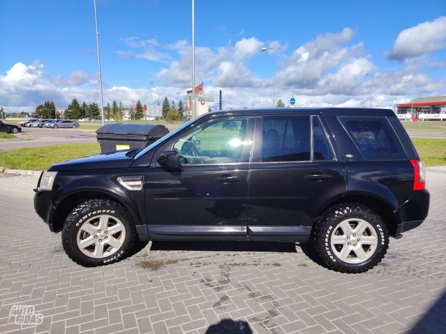 Melns Land Rover Freelander 2009 Mažeikiai, ar dzinēja tilpumu 2.20 L un nobraukumu 337 tūkst. km par 2350 €, foto 9 vietnē AUTOMOTO.COM.LV