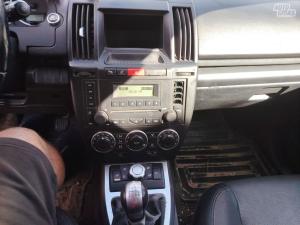 Melns Land Rover Freelander 2009 Mažeikiai, ar dzinēja tilpumu 2.20 L un nobraukumu 337 tūkst. km par 2350 €, foto 12 vietnē AUTOMOTO.COM.LV