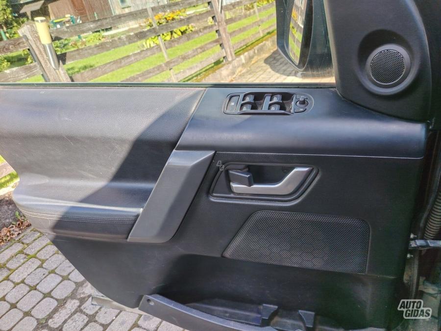 Melns Land Rover Freelander 2009 Mažeikiai, ar dzinēja tilpumu 2.20 L un nobraukumu 337 tūkst. km par 2350 €, foto 15 vietnē AUTOMOTO.COM.LV
