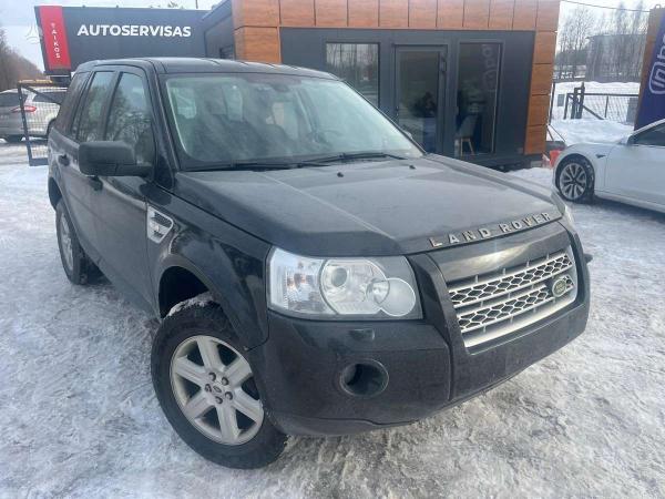 Black Land Rover Freelander 2010 in Kaunas, with an engine capacity of 2.18 L and mileage of 325 thousand km for 3950 €, photo 2 on AUTOMOTO.COM.LV