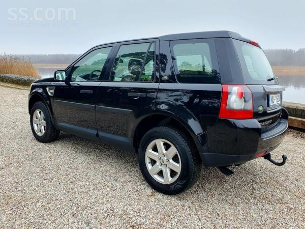 Melns Land Rover Freelander 2011 Rīga, ar dzinēja tilpumu 2.20 L un nobraukumu 246 tūkst. km par 6950 €, foto 3 vietnē AUTOMOTO.COM.LV