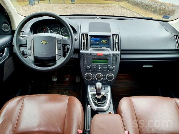 Melns Land Rover Freelander 2011 Rīga, ar dzinēja tilpumu 2.20 L un nobraukumu 246 tūkst. km par 6950 €, foto 4 vietnē AUTOMOTO.COM.LV