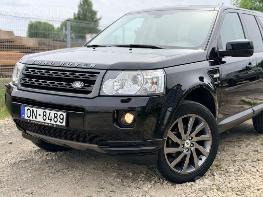 Black Land Rover Freelander 2011 in Riga, with an engine capacity of 2.20 L and mileage of 243 thousand km for 7595 €, photo 22 on AUTOMOTO.COM.LV