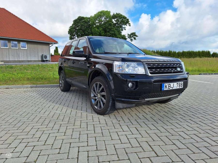 Black Land Rover Freelander 2011 in Klaipeda, with an engine capacity of 2.18 L and mileage of 189 thousand km for 5500 €, photo 1 on AUTOMOTO.COM.LV