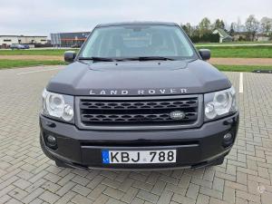 Black Land Rover Freelander 2011 in Klaipeda, with an engine capacity of 2.18 L and mileage of 189 thousand km for 5500 €, photo 6 on AUTOMOTO.COM.LV