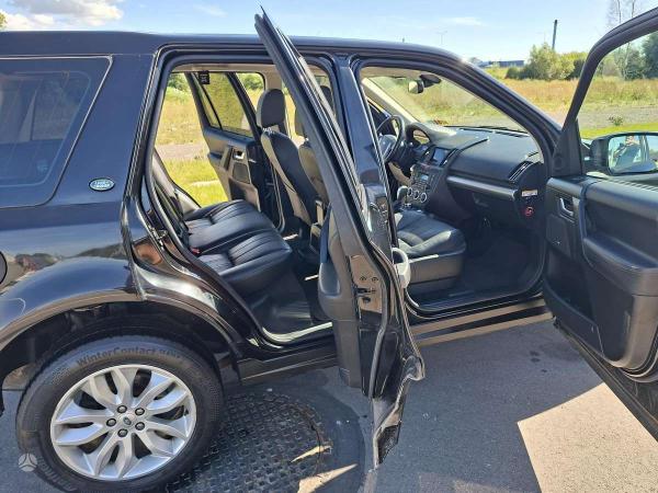 Melns Land Rover Freelander 2011 Klaipėda, ar dzinēja tilpumu 2.18 L un nobraukumu 294 tūkst. km par 7100 €, foto 7 vietnē AUTOMOTO.COM.LV