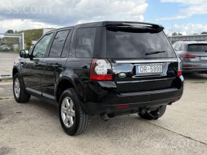 Black Land Rover Freelander 2011 in Riga, with an engine capacity of 2.20 L and mileage of 208 thousand km for 5990 €, photo 18 on AUTOMOTO.COM.LV
