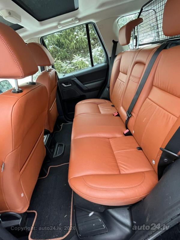 Melns Land Rover Freelander 2012 Veru, ar dzinēja tilpumu 2.20 L un nobraukumu 276 tūkst. km par 6900 €, foto 11 vietnē AUTOMOTO.COM.LV