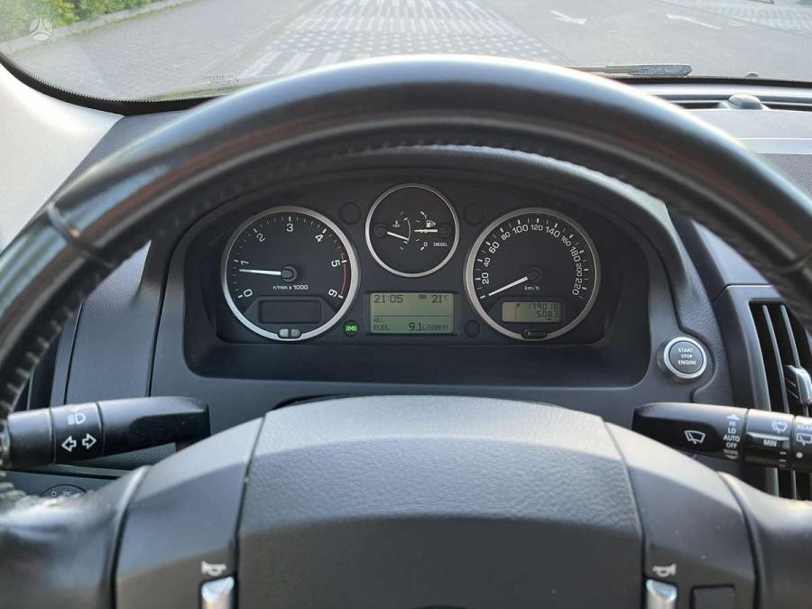 Melns Land Rover Freelander 2012 Viļņa, ar dzinēja tilpumu 2.20 L un nobraukumu 179 tūkst. km par 7500 €, foto 18 vietnē AUTOMOTO.COM.LV