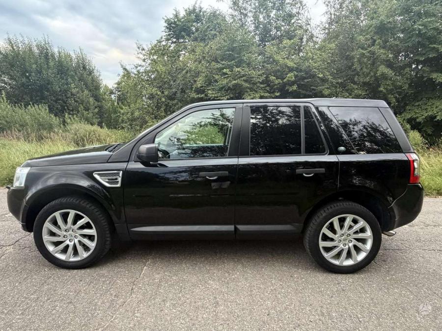 Melns Land Rover Freelander 2012 Utena, ar dzinēja tilpumu 2.18 L un nobraukumu 239 tūkst. km par 4900 €, foto 9 vietnē AUTOMOTO.COM.LV