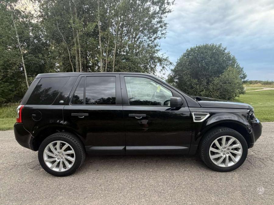 Melns Land Rover Freelander 2012 Utena, ar dzinēja tilpumu 2.18 L un nobraukumu 239 tūkst. km par 4900 €, foto 10 vietnē AUTOMOTO.COM.LV