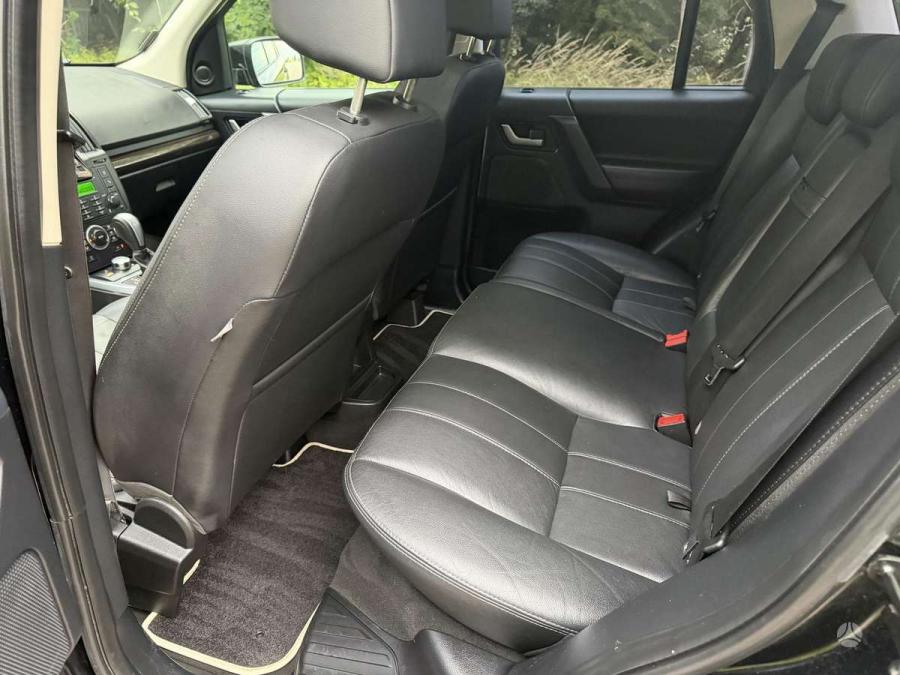 Melns Land Rover Freelander 2012 Utena, ar dzinēja tilpumu 2.18 L un nobraukumu 239 tūkst. km par 4900 €, foto 13 vietnē AUTOMOTO.COM.LV