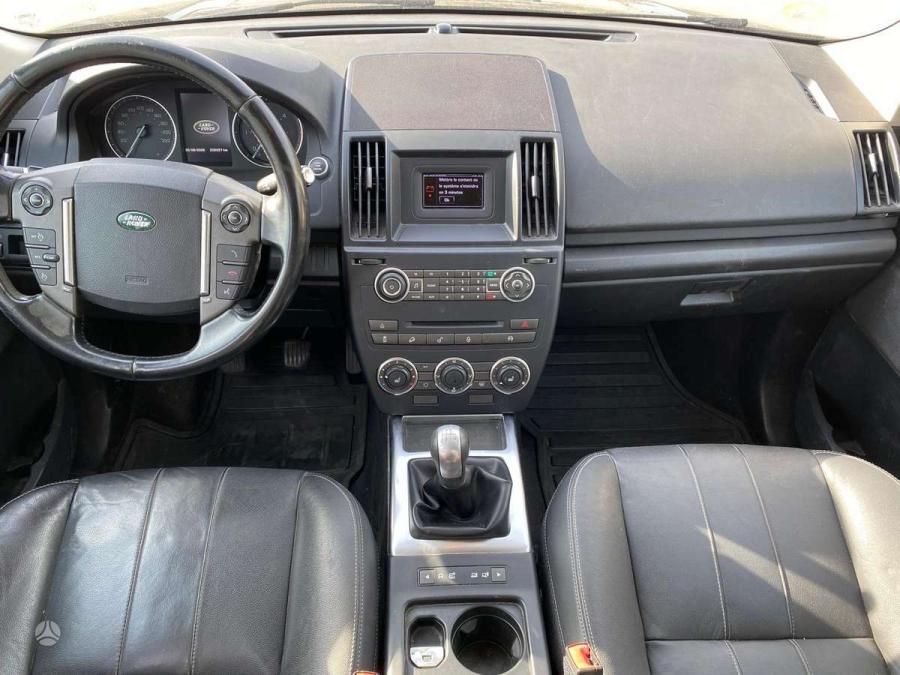 Melns Land Rover Freelander 2014 Raseiniai, ar dzinēja tilpumu 2.18 L un nobraukumu 232 tūkst. km par 6300 €, foto 13 vietnē AUTOMOTO.COM.LV