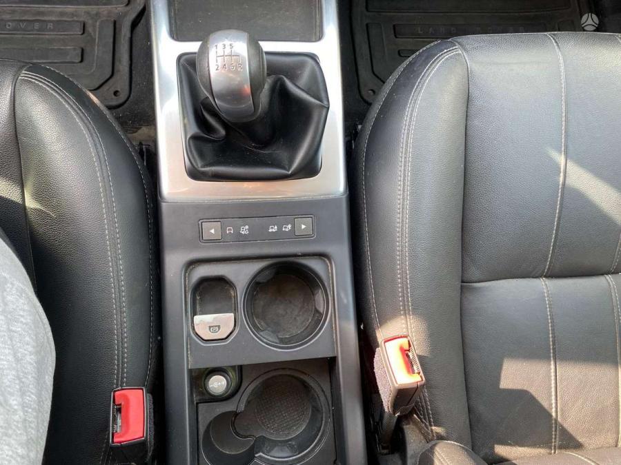 Melns Land Rover Freelander 2014 Raseiniai, ar dzinēja tilpumu 2.18 L un nobraukumu 232 tūkst. km par 6300 €, foto 18 vietnē AUTOMOTO.COM.LV