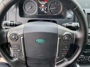 Black Land Rover Freelander 2014 in Raseiniai, with an engine capacity of 2.18 L and mileage of 232 thousand km for 6500 €, photo 14 on AUTOMOTO.COM.LV