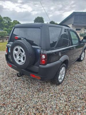Black Land Rover Freelander 2000 in Jurbarkas, with an engine capacity of 1.80 L and mileage of 206 thousand km for 1650 €, photo 9 on AUTOMOTO.COM.LV