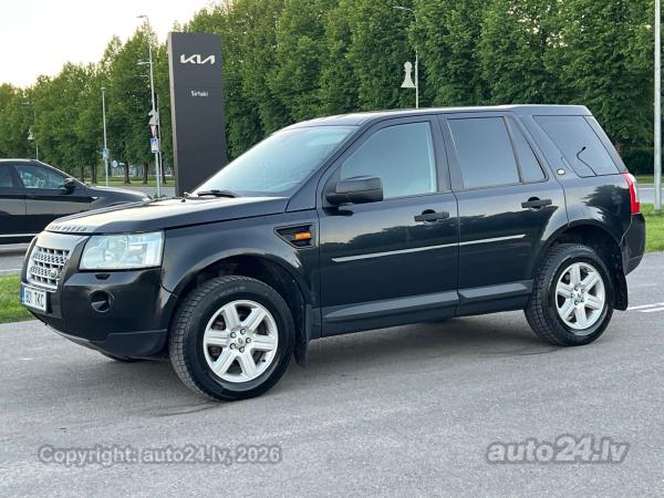 Black Land Rover Freelander 2007 in Narva, with an engine capacity of 2.20 L and mileage of 268 thousand km for 2999 €, photo 1 on AUTOMOTO.COM.LV