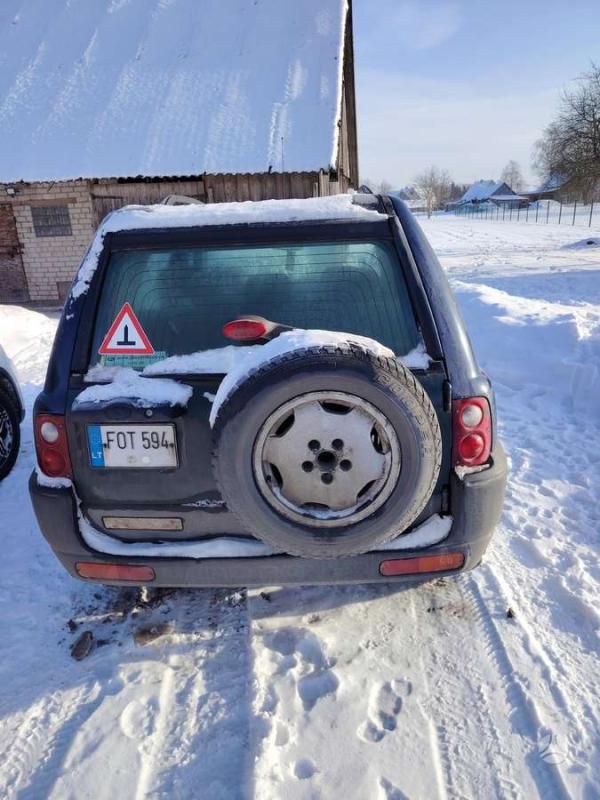Zils Land Rover Freelander 2000 Mažeikiai, ar dzinēja tilpumu 1.99 L un nobraukumu 293 tūkst. km par 950 €, foto 3 vietnē AUTOMOTO.COM.LV