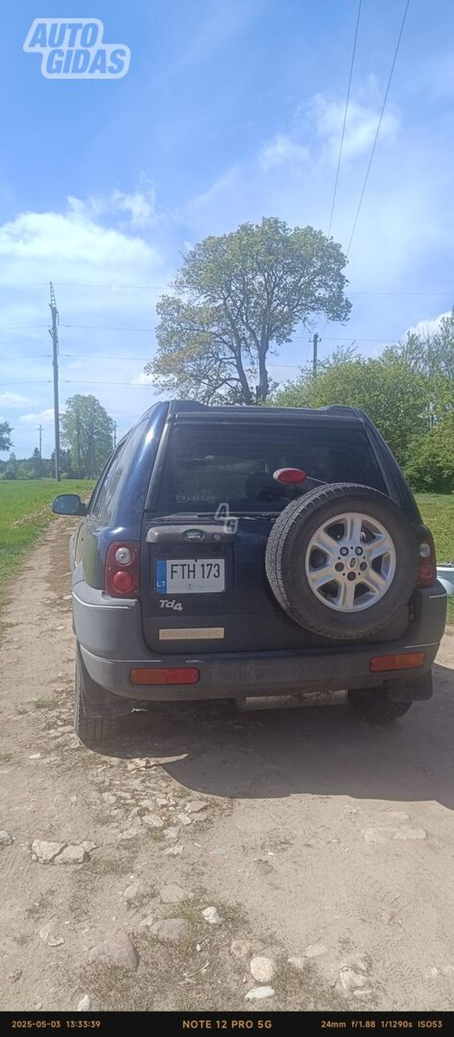 Blue Land Rover Freelander 2001 in Kalvarija, with an engine capacity of 2.00 L and mileage of 274 thousand km for 1799 €, photo 2 on AUTOMOTO.COM.LV