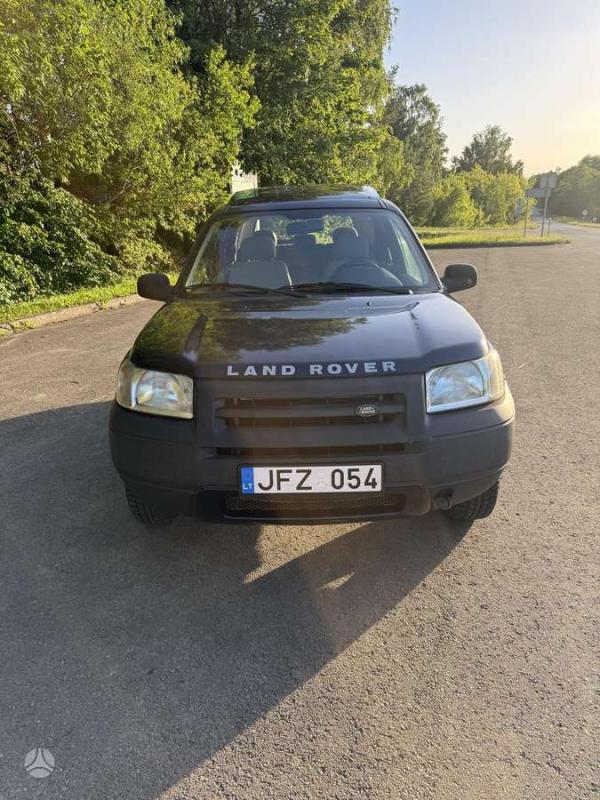 Zils Land Rover Freelander 2002 Radviliškis, ar dzinēja tilpumu 1.80 L un nobraukumu 294 tūkst. km par 1350 €, foto 2 vietnē AUTOMOTO.COM.LV
