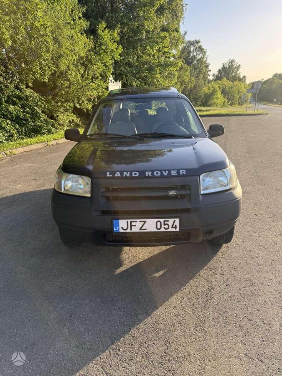 Zils Land Rover Freelander 2002 Radviliškis, ar dzinēja tilpumu 1.80 L un nobraukumu 294 tūkst. km par 1350 €, foto 3 vietnē AUTOMOTO.COM.LV