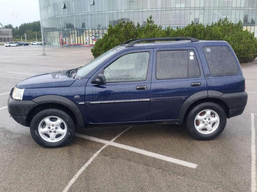 Zils Land Rover Freelander 2003 Šauļi, ar dzinēja tilpumu 1.95 L un nobraukumu 297 tūkst. km par 1100 €, foto 3 vietnē AUTOMOTO.COM.LV
