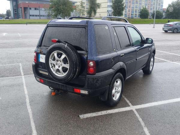 Zils Land Rover Freelander 2003 Šauļi, ar dzinēja tilpumu 1.95 L un nobraukumu 297 tūkst. km par 1100 €, foto 5 vietnē AUTOMOTO.COM.LV