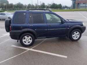 Zils Land Rover Freelander 2003 Šauļi, ar dzinēja tilpumu 1.95 L un nobraukumu 297 tūkst. km par 1100 €, foto 7 vietnē AUTOMOTO.COM.LV